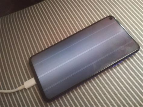 Screen Problem With Huawei Nova T It Doesn T Happen Regularly Every Few Days It Just Turns To