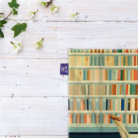 قیمت و خرید کاغذ کادو ترمه طراحان ایده مدل دختر کتابخون کد Cfp1415