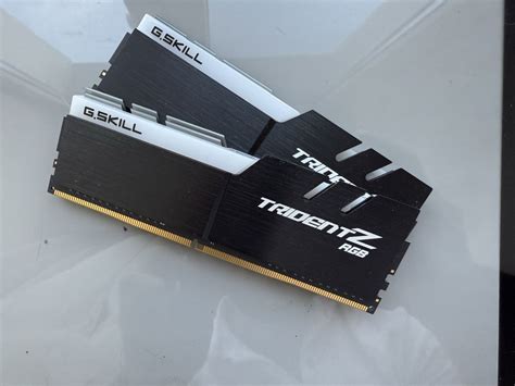 Оперативна память ОЗУ G Skill Ddr4 32gb 2x16gb 3600mhz Trident Z Rgb 2 800 грн