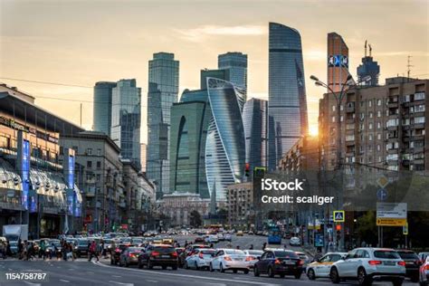 모스크바도시 러시아의 현대적인 마천루와 모스크바의 도시 풍경 모스크바에 대한 스톡 사진 및 기타 이미지 모스크바 사업가 거리 Istock
