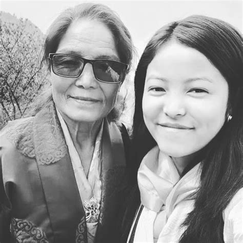 Yubin07💐 Mysticaldimplesyub • Threads Say More