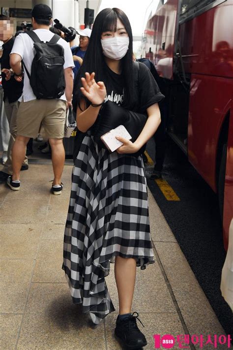 TEN PHOTO HKT 모토무라 아오이 심쿵 손인사 텐아시아