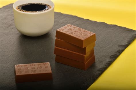 Https Cdn Patchi Com Patchi Com Public Data Banner Home Corp Webp