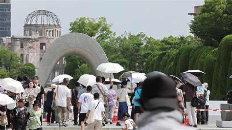 127 Atomic Bombing Of Hiroshima And Nagasaki Stock Videos Footage And 4k Video Clips Getty Images