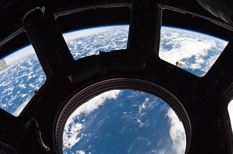 Esa Windows For Manned Spacecraft