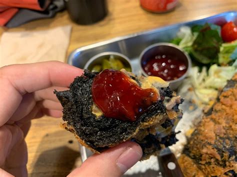 햄버거 튀김 컨테이너 피플 음식 갤러리