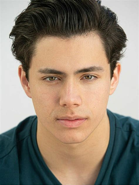 Shane 🕺🏽 Colton Haynes Jonah Marais Corbyn Besson