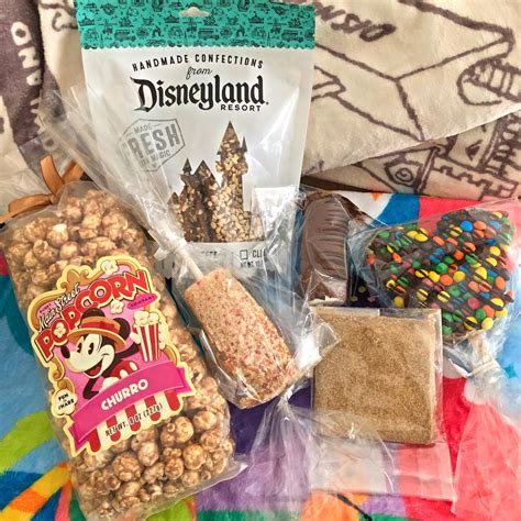 He Jennifer Stowell Specializing In Disney Destinations Facebook