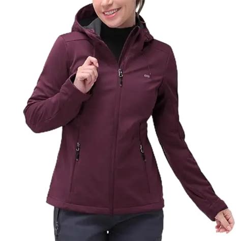 Best Winter Jacket For Hiking 2025 Reviews