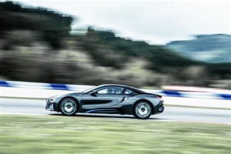 Tesla Model S Vs Bmw I8 Testdrive Topgear Nederland