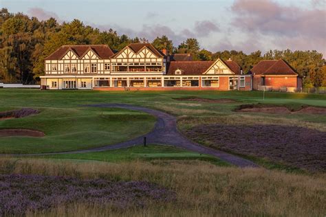 Bask In The Stunning Beauty Of Heathland Golf At Sherwood Forest Golf Club