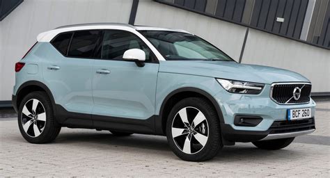 2020 Volvo Xc40 Gets Upgraded Powertrains New Gear And Colors Carscoops