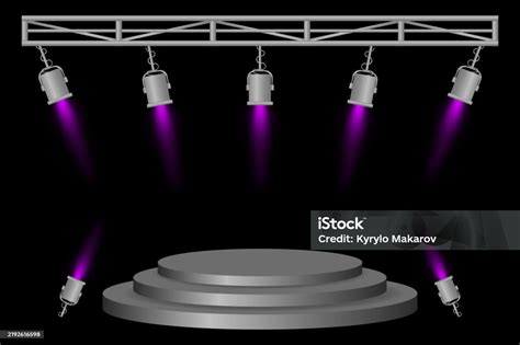 무대 연단 세트 회색 플랫폼 보라색 스포트라이트 금속 프레임 행잉 램프 이벤트 조명 어두운 배경 프레젠테이션 영역 공연 설정 극장 디자인 콘서트 준비 0명에 대한 스톡 벡터