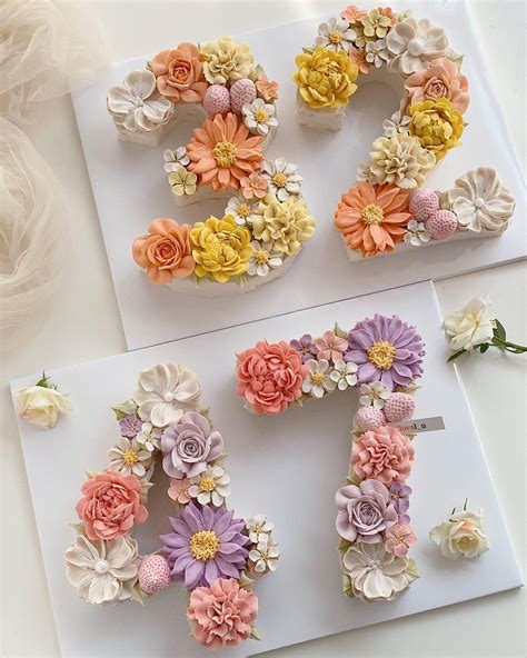 Buttercream Flower Cake With Cupcakes