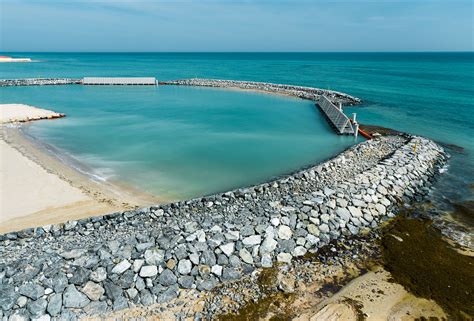 Al Silaa Ladies Beach Project Crystal Projects
