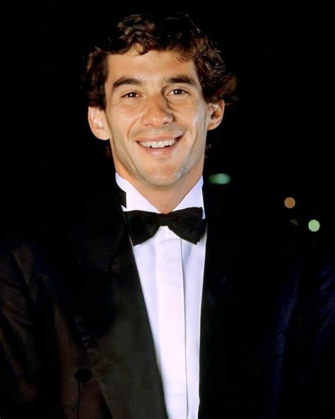 Pin Di Catharine Caldeira Su Beco Pilot Leggende Brasile