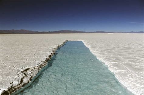 Escapada A Salinas Grandes El Increíble Desierto De Sal Del Norte