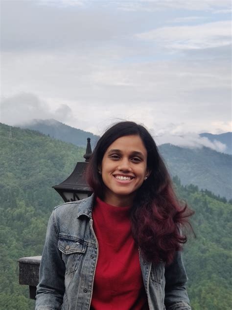 sapna nayak medium