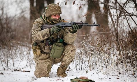 На Харківщині за добу відбулося 13 атак росіян