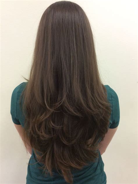 Long Round Layers Haircut
