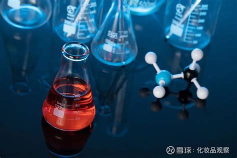 首个！美白祛斑原料新规来了 今日（3月17日），国家药品监督管理局化妆品监督管理司组织中检院发布了《祛斑美白化妆品研究技术指导原则（征求意见稿