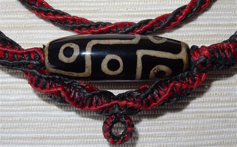 Dzi Collier Torsadé Thai Pour Porter 1 Amulette Boutique Amulettes