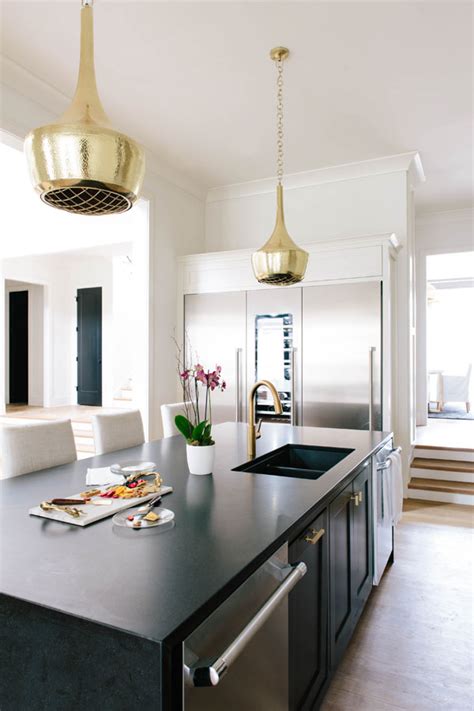 Classic Feels Jl Design