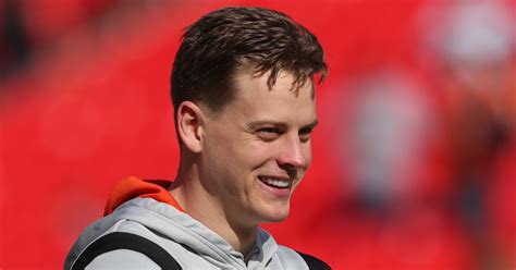 Watch Joe Burrow Has Hilarious Response After Mic Catches Him Saying