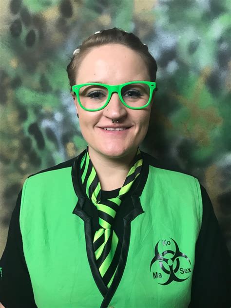 Ko Ma Sex Mitglieder