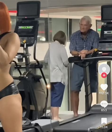 Old Man Cant Take His Eyes Off Rubi Rose As Singer Twerks In Tiny