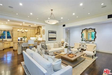Britney Spears Beverly Hills Mansion Photos Popsugar Home