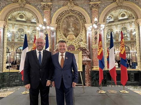 Vip76 Mn Франц улс дахь анхны төрийн дээд хэмжээний айлчлал амжилттай болж өндөрлөв