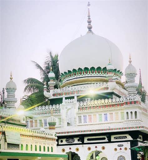 أثناء إنتاج فيلم “ماليفيسنت” 2014، جسّدت أنجلينا جولي شخصية الشريرة