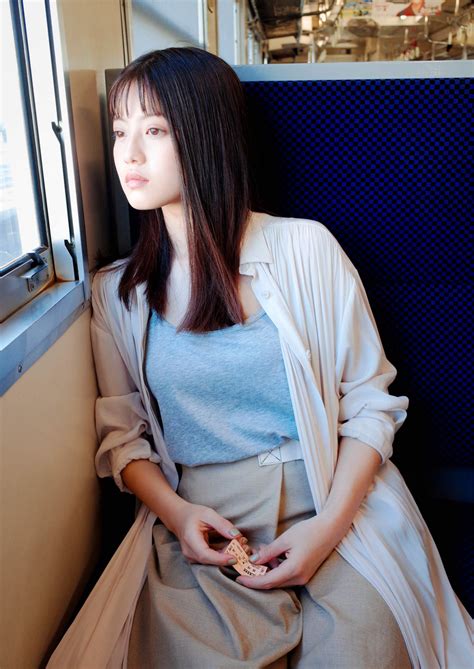 ㅇㅎ 눈이 너무 커서 벌레 다 들어갈 거 같은 일본 여배우JPEG 유머 움짤 이슈 에펨코리아