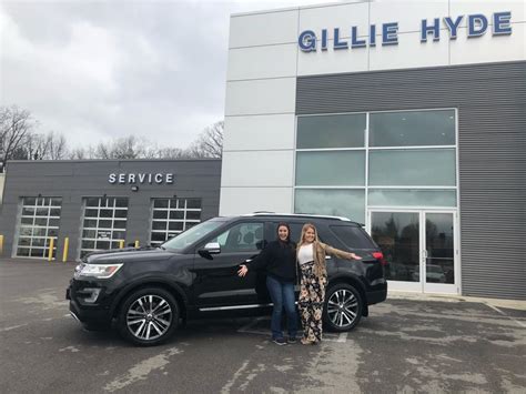 Lauren Overfelt Gillie Hyde Auto Group Glasgow Ky