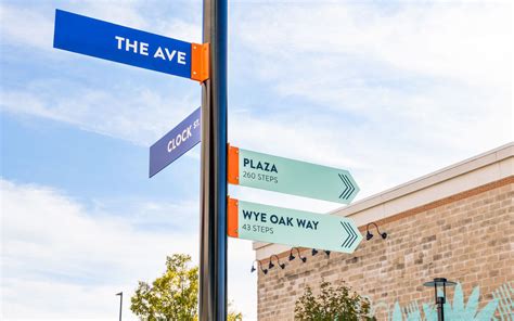 Ashton Designed The Environmental Graphics For The Avenue