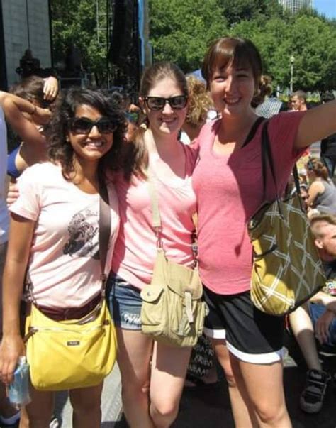 Music Festival Girls Scrolller