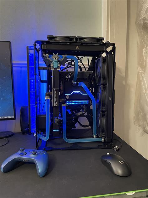 technically mini itx custom loop in yuel calypso 4090 7950x