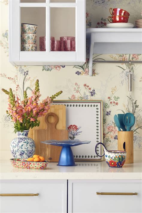 English დღეიდან სააღდგომო ფასდაკლებები დაიწყო English Home ში🥚🧺💙 ისარგებლეთ 50 მდე