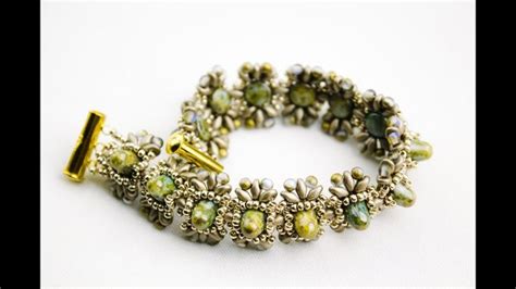 Браслет с конусами(Часть 1/2) | Beaded bracelets, Beaded bracelets diy ...