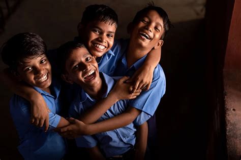 صبحگاه مدرسه از آنچه فکر می کنید به شما نزدیکتره