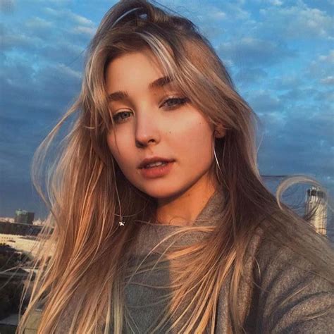 Lera Bugorskaya Profiles
