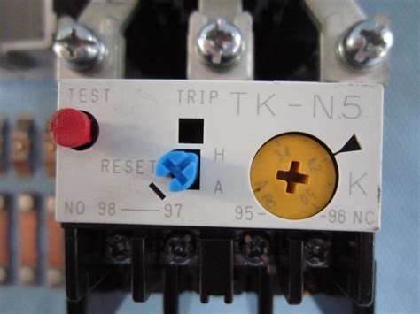 Yahoo オークション 富士電機 電磁接触器 マグネットスイッチ Sc N4