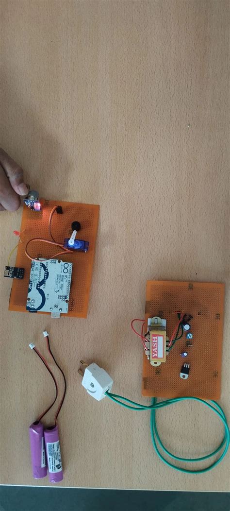 embeddedsystems powermanagement arduino ece hardwarehustle spdt