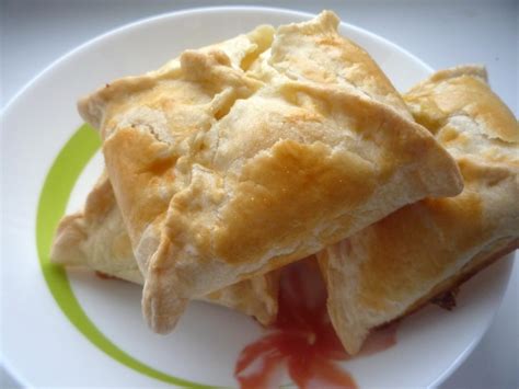 Слойки из слоеного теста 13 рецептов с начинками и без