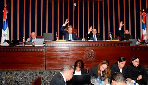 Senado Aprueba Cambios Al Código Procesal Penal Código Penal Y Ley