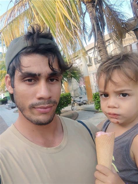 Letsbereal Harold Digon