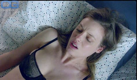 Gillian Jacobs Nude Pictures Onlyfans Leaks Playbabe Photos Sex Scene Uncensored