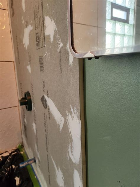 Tiling Edge Issue Rtile