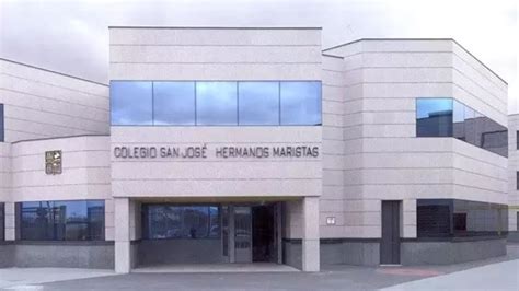 Desalojan Un Colegio De Logroño Por Una Nube De Gas Irritante